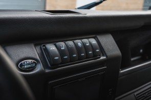 Custom Land Rover Defender for sale | Cobra | Restoration by Arkonik