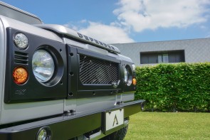 Custom Land Rover Defender for sale | Vector | Restoration by Arkonik