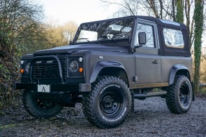 Custom Land Rover Defender for sale | Raptor | Restoration by Arkonik