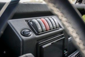 Custom Land Rover Defender for sale | Apache | Restoration by Arkonik