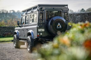 Custom Land Rover Defender for sale | Apache | Restoration by Arkonik