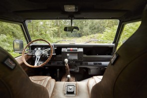 Custom Land Rover Defender for sale | Clone | Restoration by Arkonik