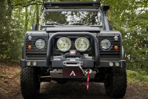 Custom Land Rover Defender for sale | Clone | Restoration by Arkonik