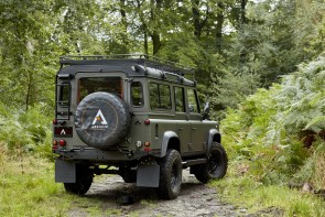 Custom Land Rover Defender for sale | Clone | Restoration by Arkonik