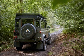 Custom Land Rover Defender for sale | Clone | Restoration by Arkonik