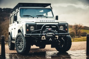 Custom Land Rover Defender for sale | Blizzard | Restoration by Arkonik