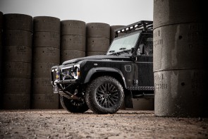 Custom Land Rover Defender for sale | Onyx | Restoration by Arkonik