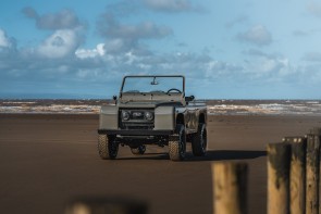 Defender 90 and 110 for sale. Customized Land Rover Defenders hand ...