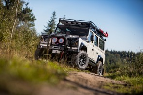 Custom Land Rover Defender | Gibraltar | Restoration by Arkonik