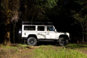 Custom Land Rover Defender | Gibraltar | Restoration by Arkonik