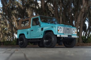Defender 90 and 110 for sale. Customized Land Rover Defenders hand ...