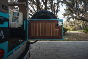 Defender 90 and 110 for sale. Customized Land Rover Defenders hand ...