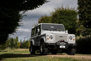 Custom Land Rover Defender | Heritage | Restoration by Arkonik