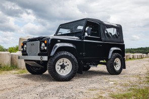 Defender 90 and 110 for sale. Customized Land Rover Defenders hand ...