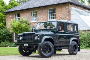 Custom Land Rover Defender for sale | Eden | Restoration by Arkonik