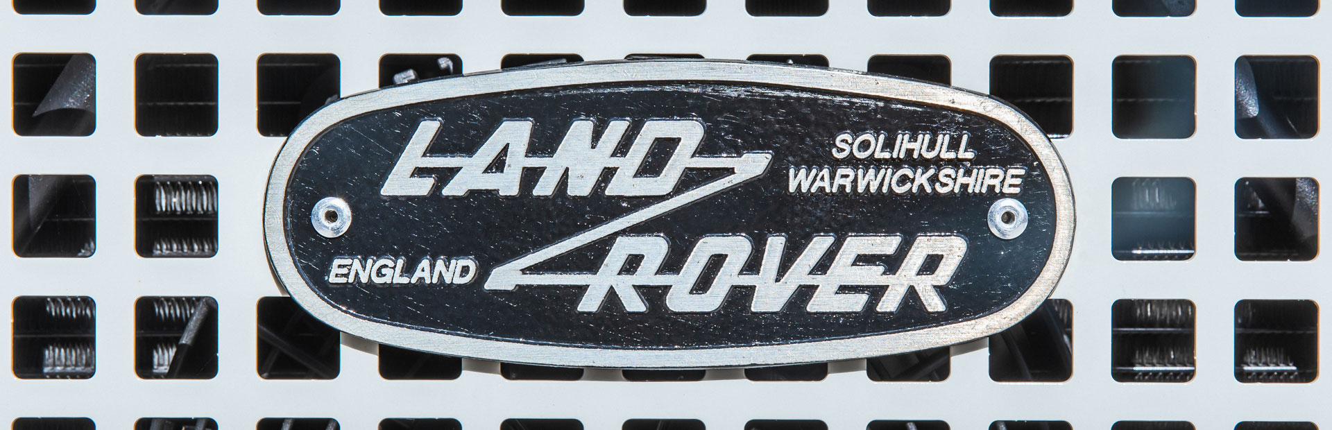 Defender 90 and 110 for sale. Customized Land Rover Defenders hand ...